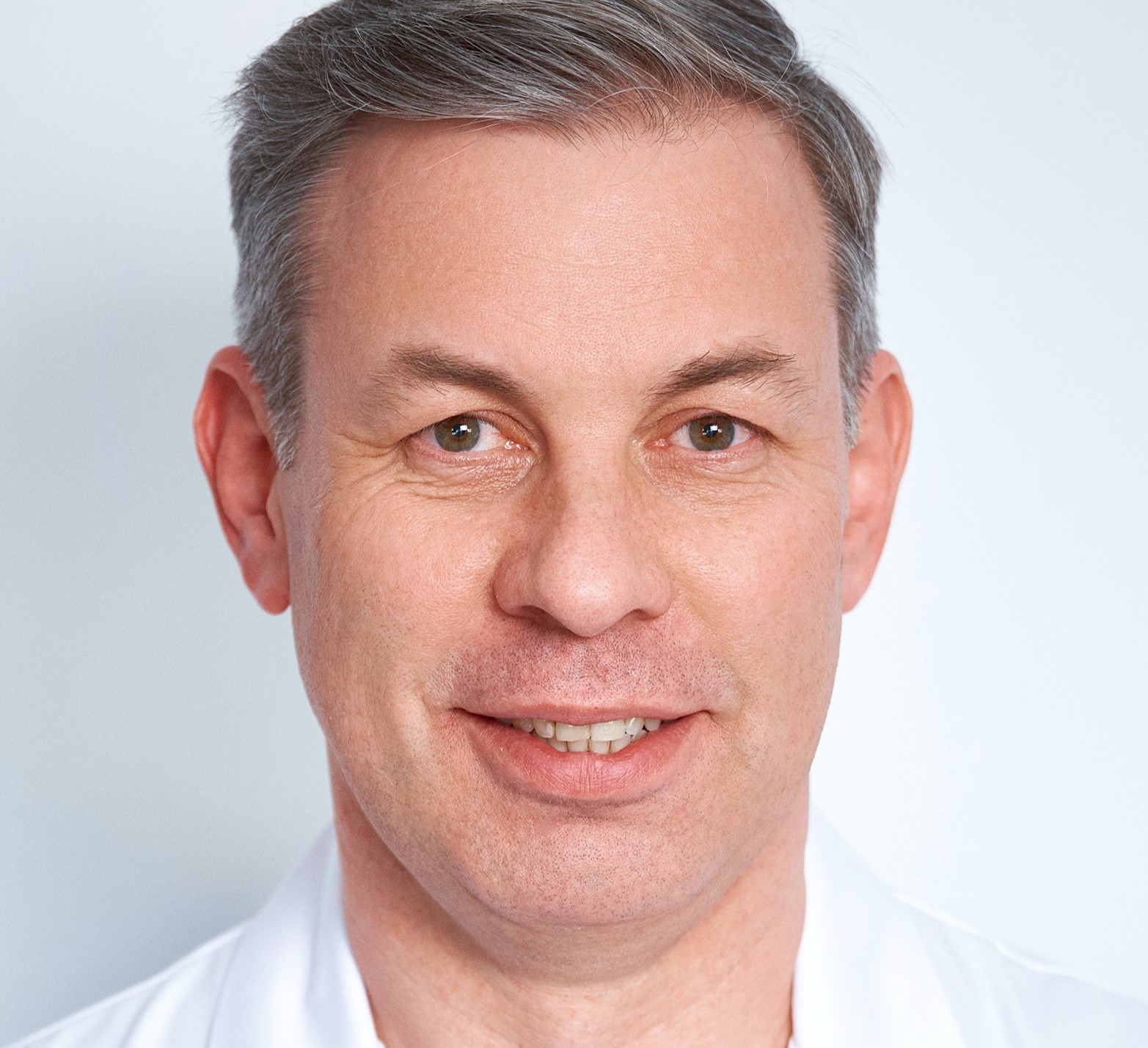 Keskpidise närvi pitsumise põhjused ja ravivõimalused | Med24